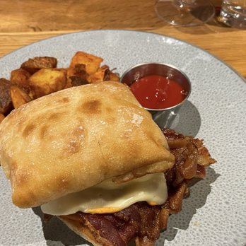 RESTAURANT ALEKSANDAR - Updated October 2024 - 225 Photos & 87 Reviews ...