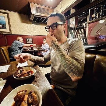 RED DEVIL ITALIAN RESTAURANT & PIZZERIA - Updated June 2024 - 424 ...