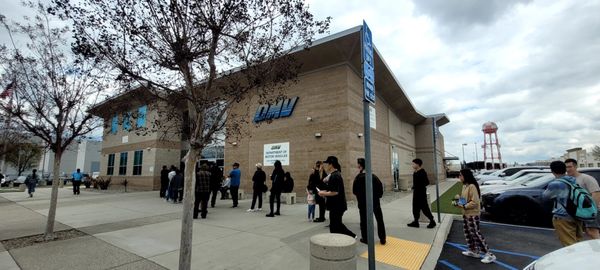 DMV - Updated January 2026 - 134 Photos & 492 Reviews - 4000 Arden Rd ...