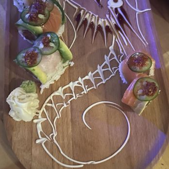 YELLOWTAIL SUSHI BAR AND ASIAN KITCHEN - Updated December 2025 - 344 ...