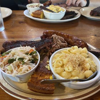 PODNAH’S PIT BARBECUE - Updated July 2025 - 1173 Photos & 1671 Reviews ...