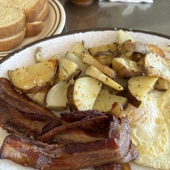 101 CAFE - Updated August 2024 - 280 Photos & 379 Reviews - 631 S Coast ...