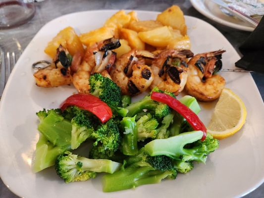 MARISQUEIRA AZORES RESTAURANT - Updated January 2026 - 41 Photos & 57 ...