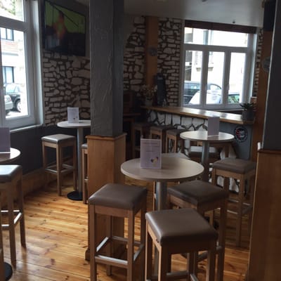 BURGER FERMIER DES ENFANTS ROUGES - 17 Photos - Place Omer Dewavrin ...