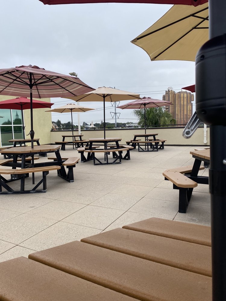 DESERT PALMS HOTEL AND SUITES - Updated November 2024 - 144 Photos ...