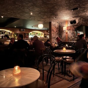 BISOUS - Updated June 2025 - 158 Photos & 71 Reviews - 938 W Fulton ...