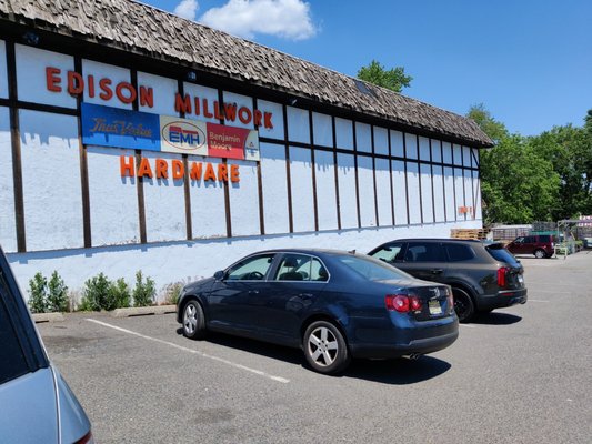 EDISON MILLWORK AND HARDWARE - Updated March 2025 - 14 Photos & 16 ...