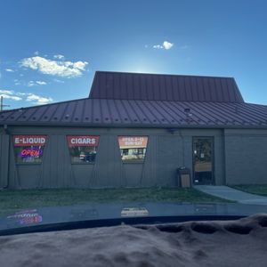 BAZONZOES - Updated November 2025 - 20 Reviews - 1760 E West Maple Rd ...