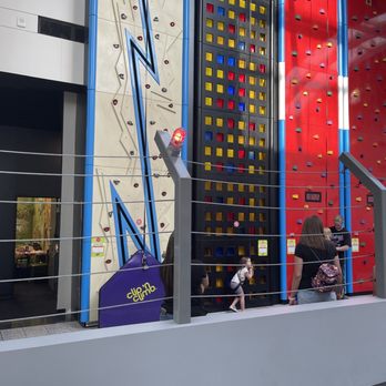 REXCENTER VEGAS - Updated August 2024 - 93 Photos & 106 Reviews - 3680 ...