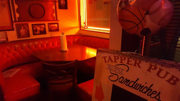 TAPPER PUB - Updated May 2025 - 32 Photos & 40 Reviews - 3832 Britton ...