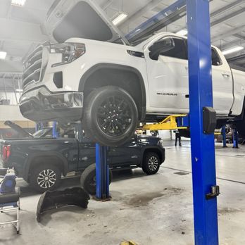 COGGIN BUICK/GMC OF ORANGE PARK - Updated December 2025 - 21 Photos ...