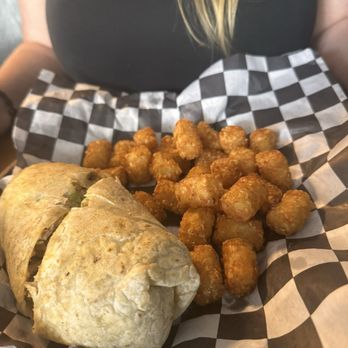 AVIATOR SMOKEHOUSE BBQ - Updated September 2025 - 274 Photos & 508 ...