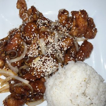 THE LOTUS MAPLE GROVE - Updated September 2024 - 449 Photos & 249 ...