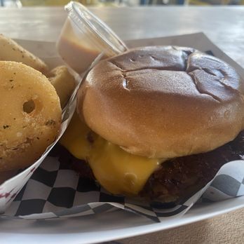 SMILEYS BURGER CLUB - Updated October 2025 - 113 Photos & 70 Reviews ...