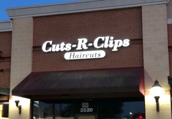 CUTS-R-CLIPS - Updated October 2025 - 10 Reviews - 3520 Davis Drive ...