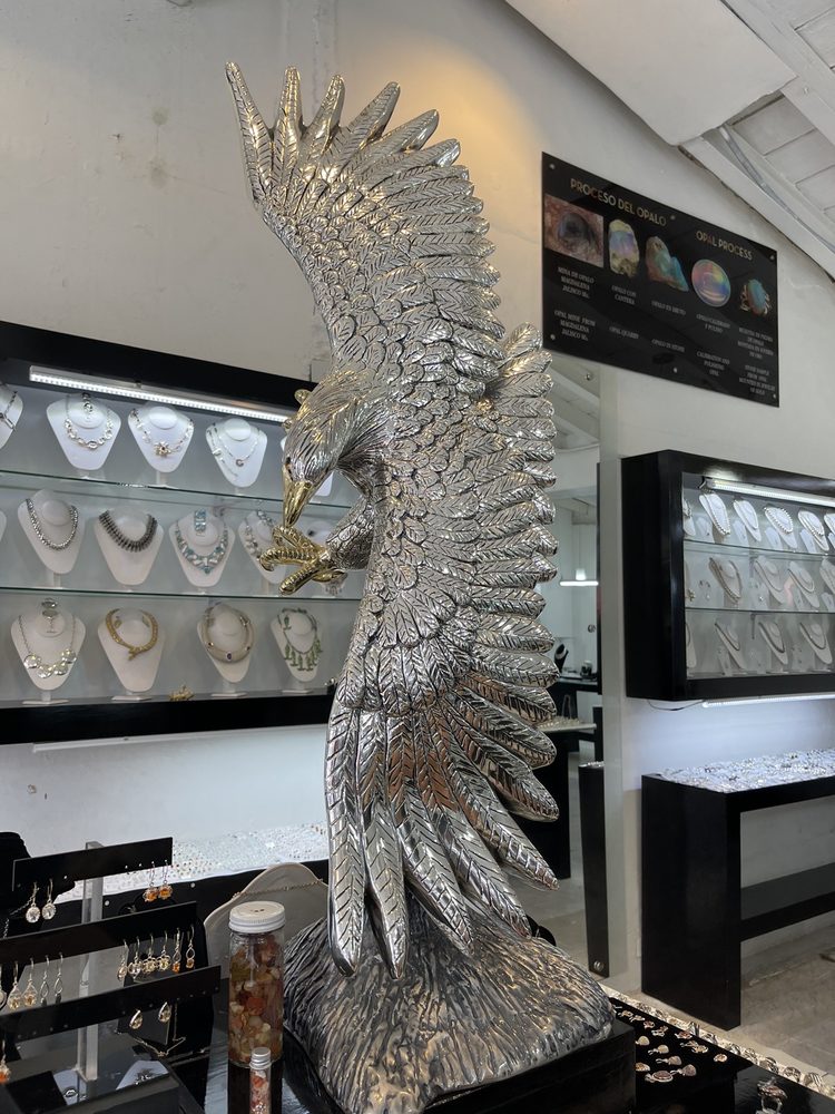 JOYERIA AVILES - Updated May 2024 - 10 Photos - Ignacio L. Vallarta 228 ...