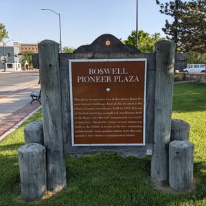 ROSWELL WELCOME SIGN - Updated December 2025 - 34 Photos & 15 Reviews ...