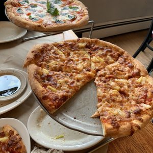 MAPLE CITY TAPS & EATERY - 33 Photos & 53 Reviews - American ...