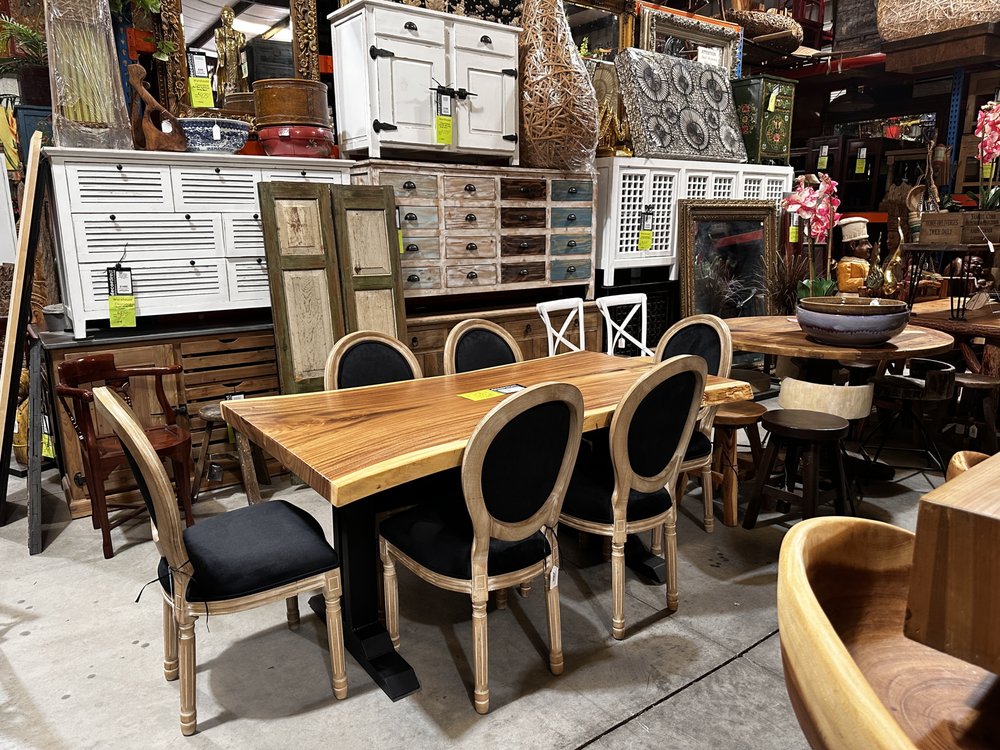 DECOR DIRECT - Updated July 2025 - 20 Photos - 2333 Whitfield Park Lp ...