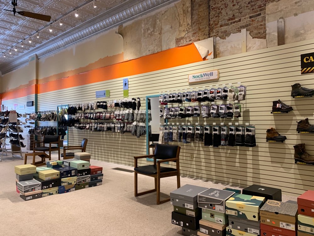 THOMPSON SHOES - Updated October 2025 - 109 E Main St, Manchester, Iowa ...