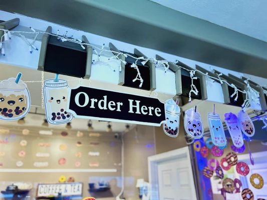 MOON DONUTS & CAFE - Updated December 2025 - 32 Photos & 35 Reviews - 9 ...