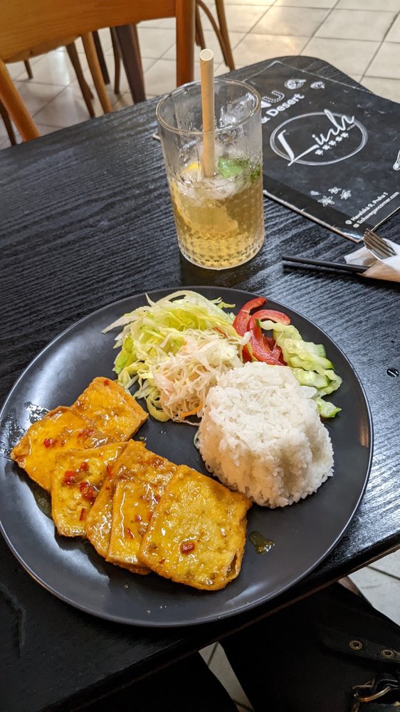 LINH’S VEGAN CORNER - Updated November 2024 - 20 Photos - Havelská 508 ...