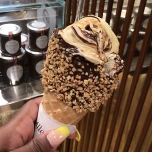 VENCHI - 132 Photos & 87 Reviews - Via Della Croce 25, Roma, Italy ...