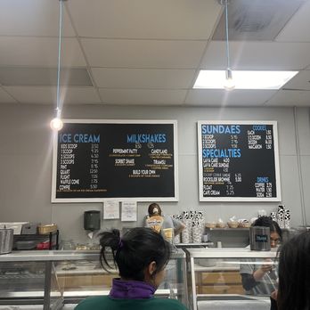 DAVIS CREAMERY - Updated May 2024 - 359 Photos & 366 Reviews - 113 E St ...