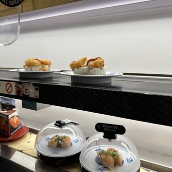 KURA REVOLVING SUSHI BAR - Updated August 2024 - 1143 Photos & 394 ...