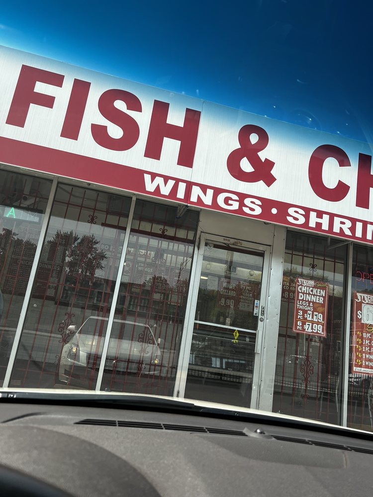 J & J FISH & CHICKEN - Updated January 2026 - 5500 W Chicago Ave ...