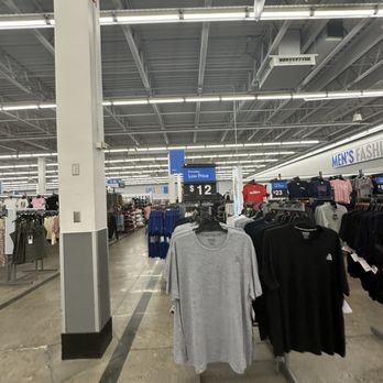 WALMART - Updated January 2026 - 101 Photos & 138 Reviews - 121 ...