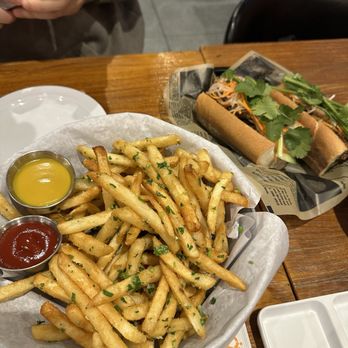 PHO CHE - Updated August 2024 - 54 Photos & 43 Reviews - 247 Main St ...