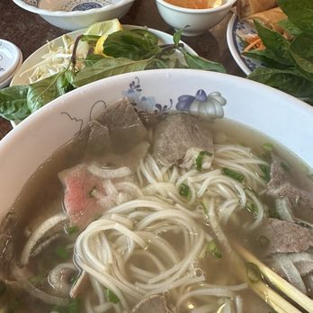 GOLDEN PHO - Updated August 2024 - 166 Photos & 67 Reviews - 45-1106 ...