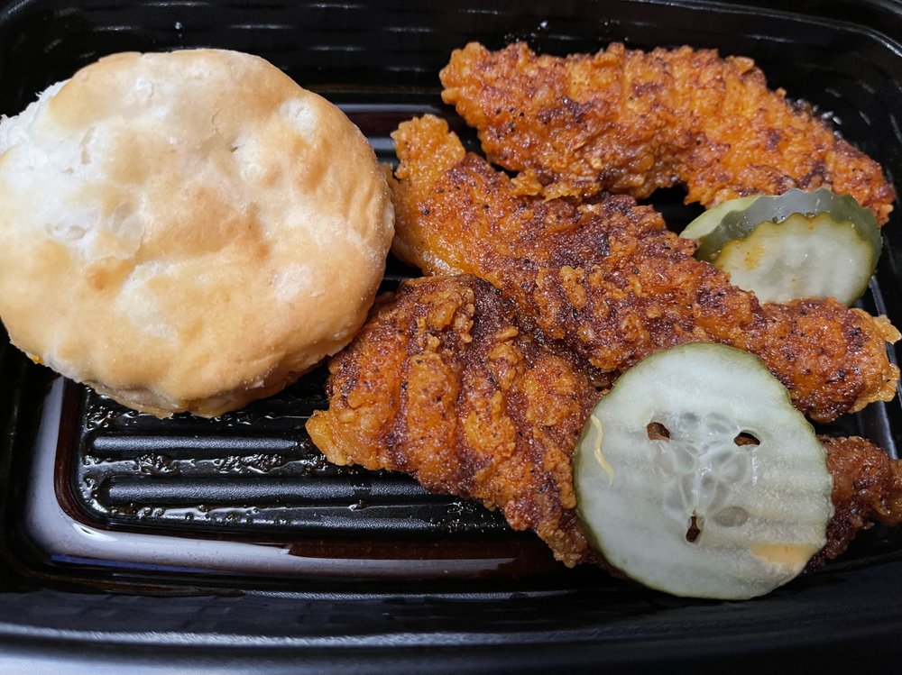 KFC - Updated September 2025 - 26 Photos & 42 Reviews - 294 S Randall ...