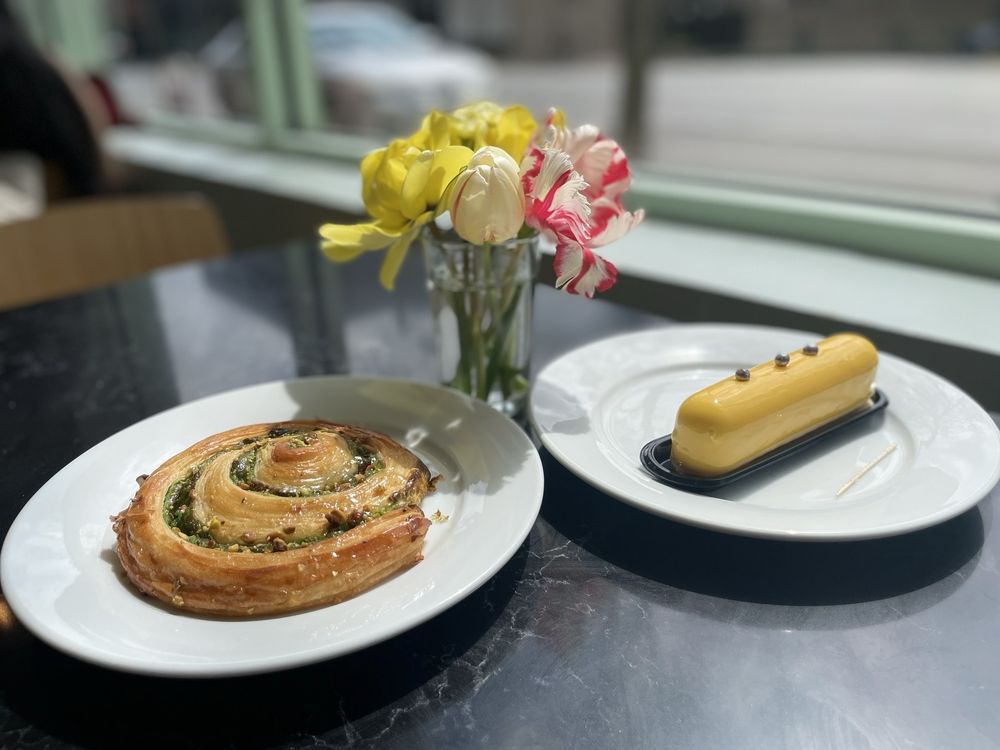 VERZENAY - Updated December 2025 - 374 Photos & 193 Reviews - 2507 N ...