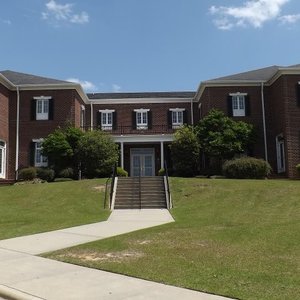 A WOMAN’S PLACE - Updated September 2025 - 19 Reviews - 2053 Valley ...