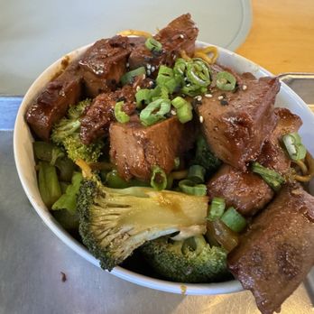 POW POW - Updated December 2025 - 232 Photos & 119 Reviews - 1250 I Eye ...