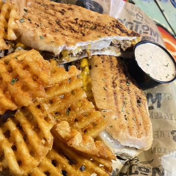 MOJO GRILL & CATERING - Updated July 2025 - 337 Photos & 314 Reviews ...