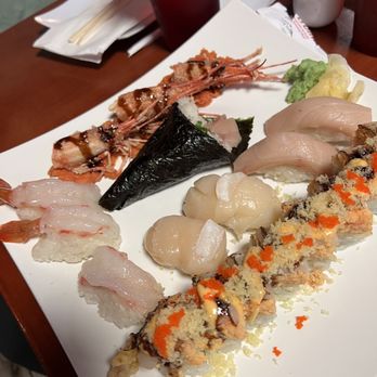 CLOUD 9 SUSHI - Updated October 2025 - 218 Photos & 352 Reviews - 1018 ...