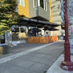 CHEBOGZ - Updated October 2025 - 312 Photos & 139 Reviews - 2710 Beacon ...