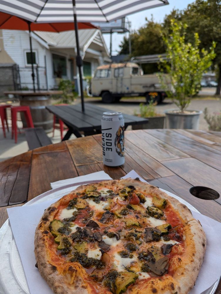 REEVA - Updated March 2025 - 100 Photos & 44 Reviews - 7727 NE Sandy ...