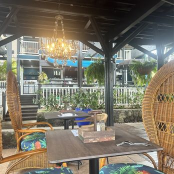 HOLUALOA GARDEN & KITCHEN - Updated May 2024 - 79 Photos & 23 Reviews ...