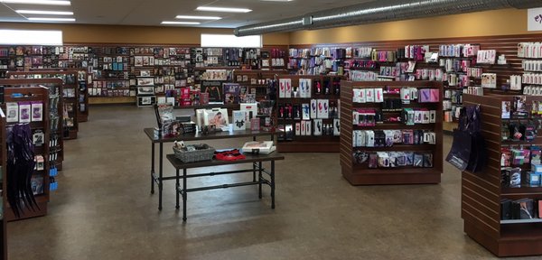 ROOM 801 - Updated December 2025 - 1155 E Alexis Rd, Toledo, Ohio ...