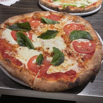 BOLLO WOODFIRED PIZZA - Updated May 2025 - 1079 Photos & 1063 Reviews ...
