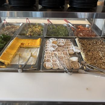 WAREHOUSE BUFFET - Updated January 2025 - 2282 Photos & 708 Reviews ...