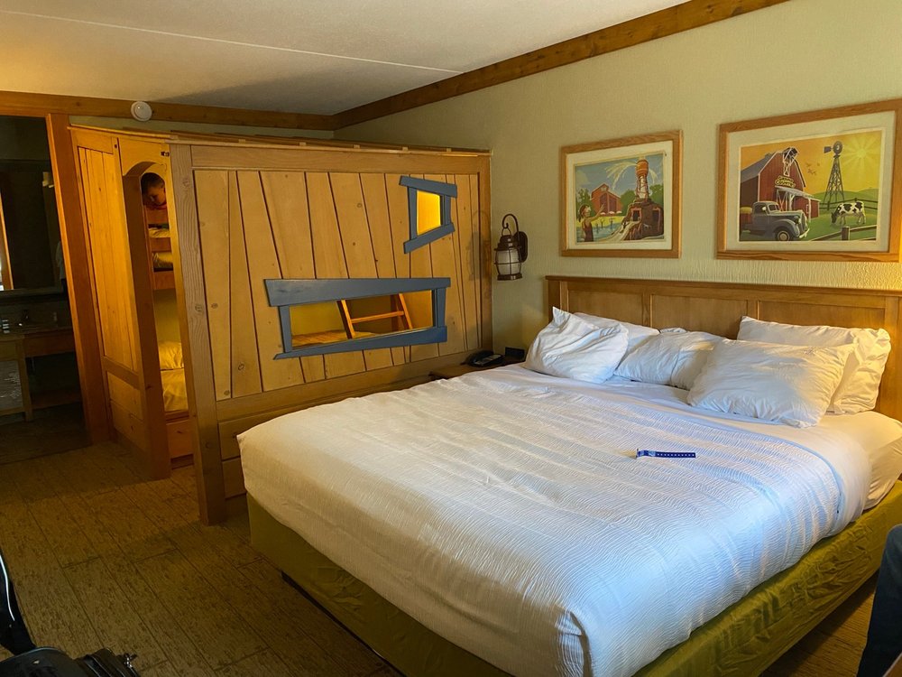 GRAND COUNTRY INN - Updated April 2025 - 104 Photos & 126 Reviews ...