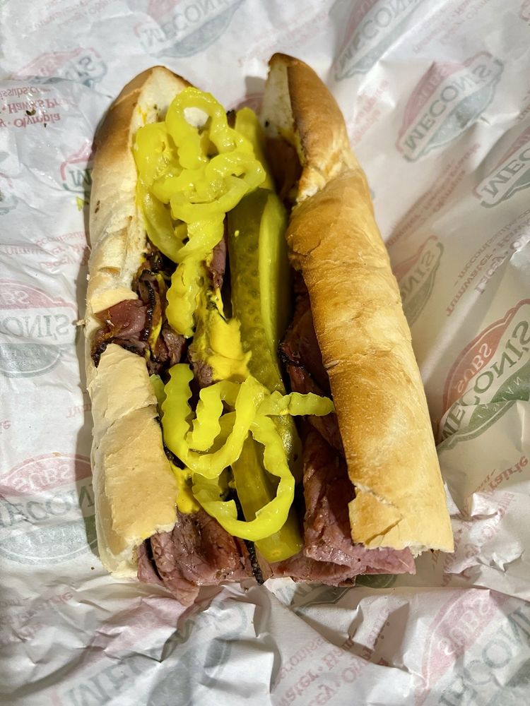 MECONI’S ITALIAN SUBS - TUMWATER - Updated June 2025 - 22 Photos & 129 ...