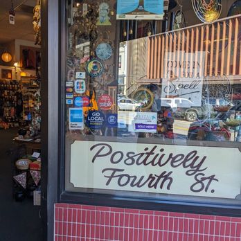 POSITIVELY FOURTH STREET - Updated January 2026 - 13 Photos & 65 ...