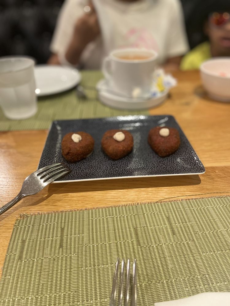 SAAR INDIAN BISTRO - Updated June 2025 - 826 Photos & 492 Reviews - 241 ...