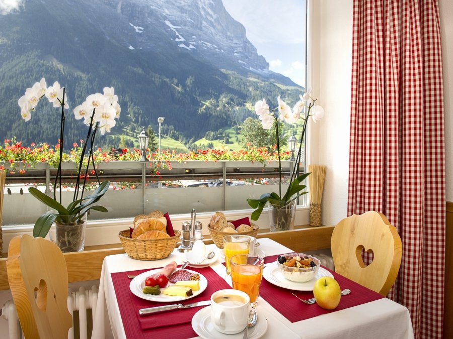 BERNERHOF - Updated June 2024 - Dorfstrasse 89, Grindelwald, Bern ...